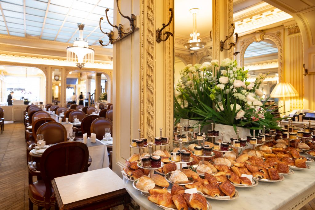 Réserver en Groupe | Privatiser | Angelina Paris | Salon de Thé | Rivoli